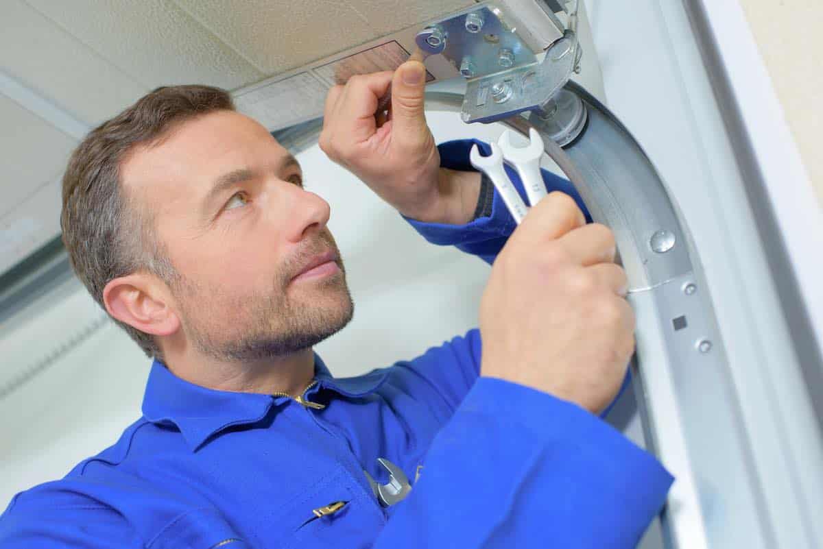 RJ Garage Door Service | Garage door company Raleigh, NC